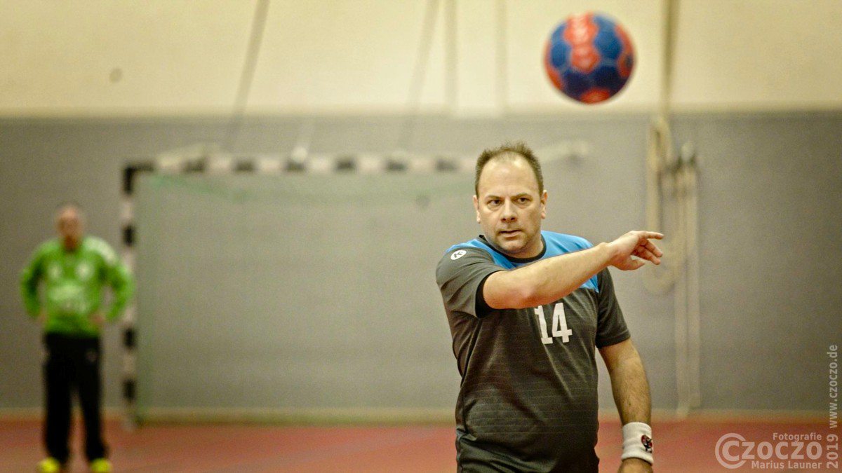 EOS R an der Torauslinie – #5 - https://czoczo.de