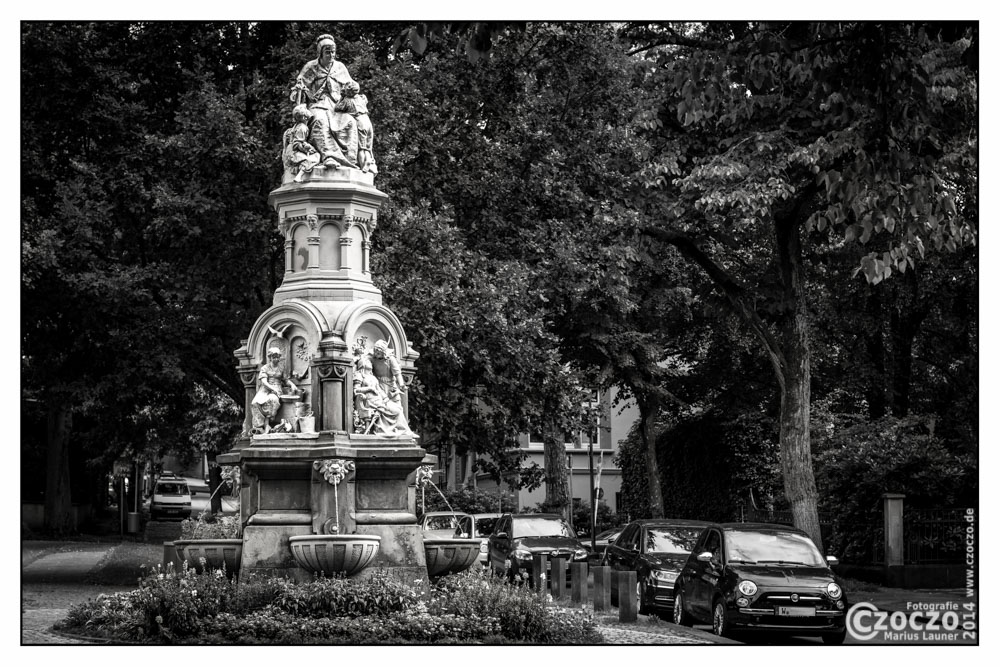 Märchenbrunnen - https://czoczo.de