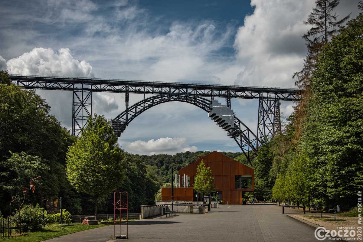 Müngstener Brücke, diesmal in Farbe - https://czoczo.de