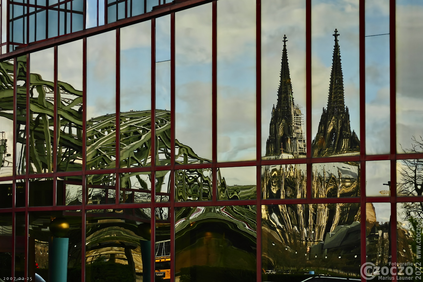 Kölner Spiegelungen - https://czoczo.de