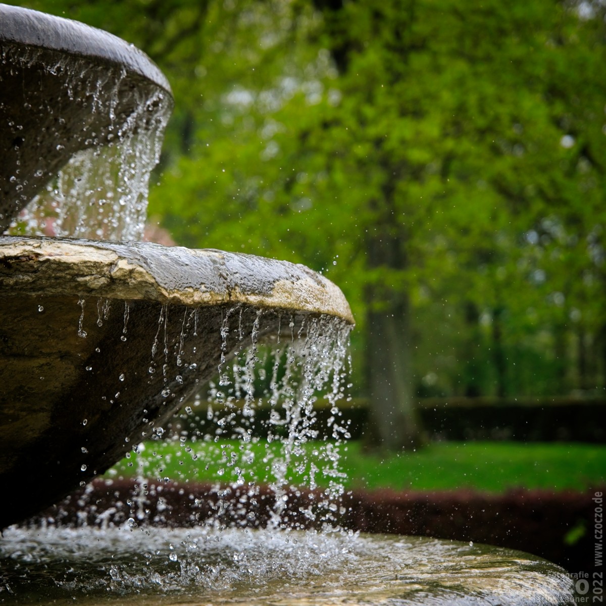 Der römische Brunnen - https://czoczo.de
