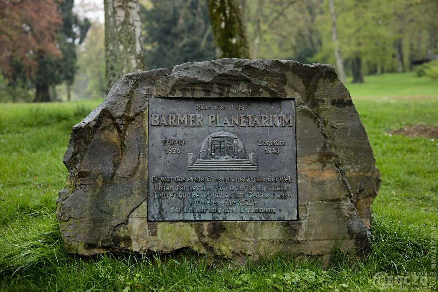 Barmer Planetarium - https://czoczo.de