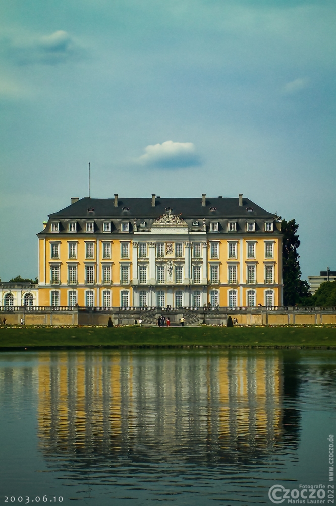 Augustusburg in Brühl (2003) - https://czoczo.de