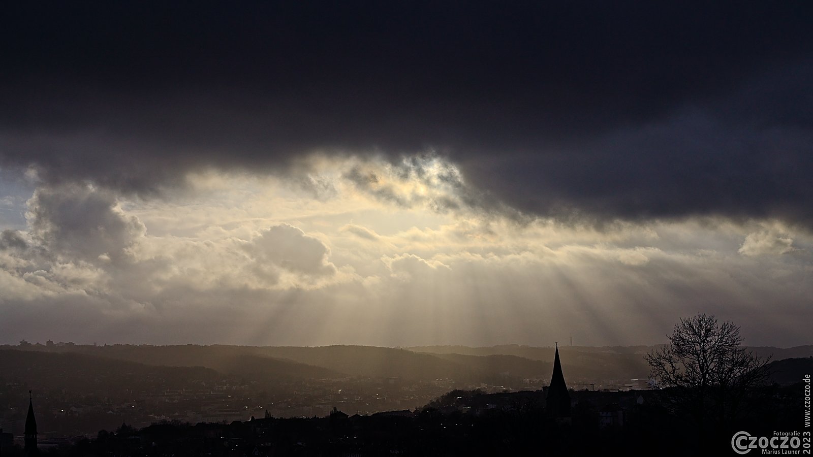 Letzte Sonnenstrahlen - https://czoczo.de