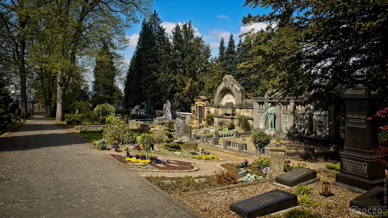 Unterbarmer Friedhof - https://czoczo.de