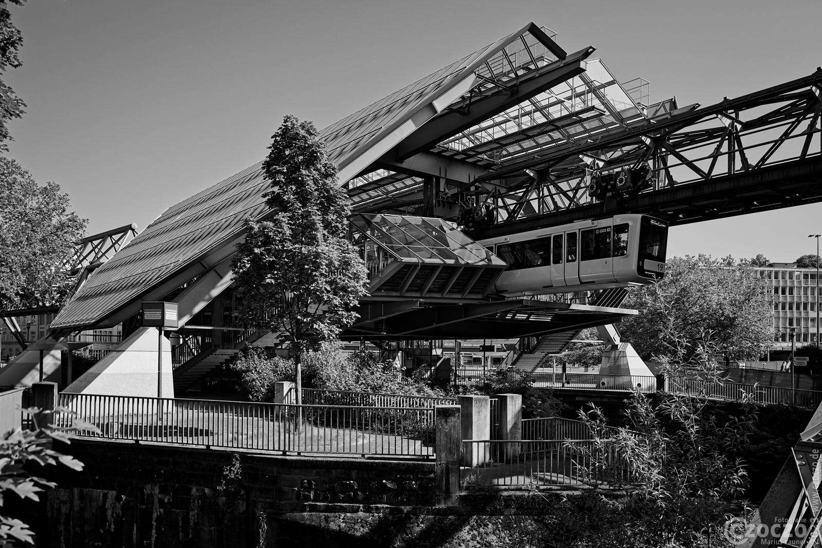 Black & White 2023 - JULI - https://czoczo.de