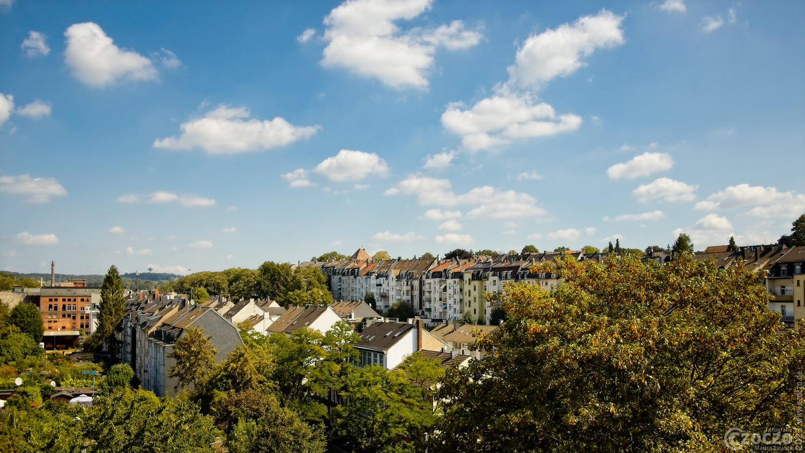 Über den Dächern - https://czoczo.de