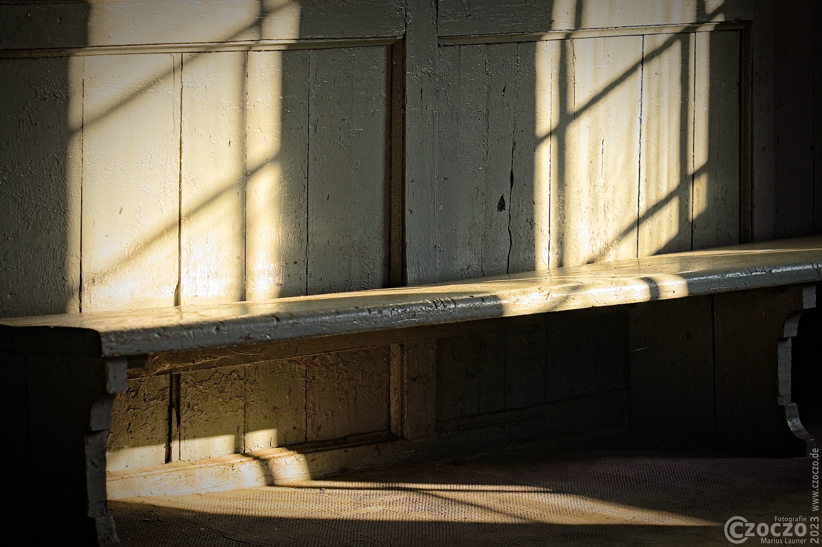 Warte Raum - https://czoczo.de