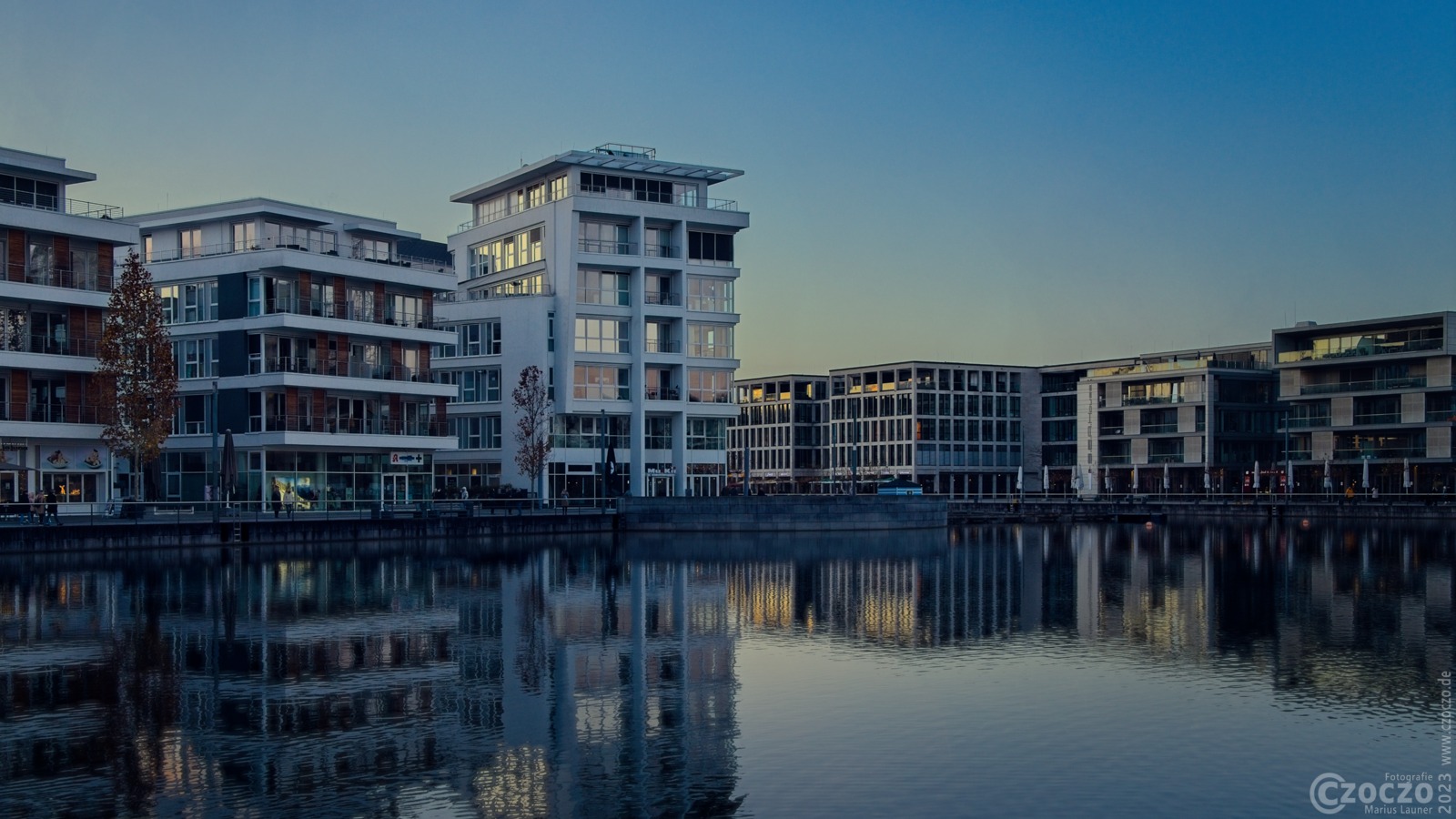 Noch ein mal - https://czoczo.de