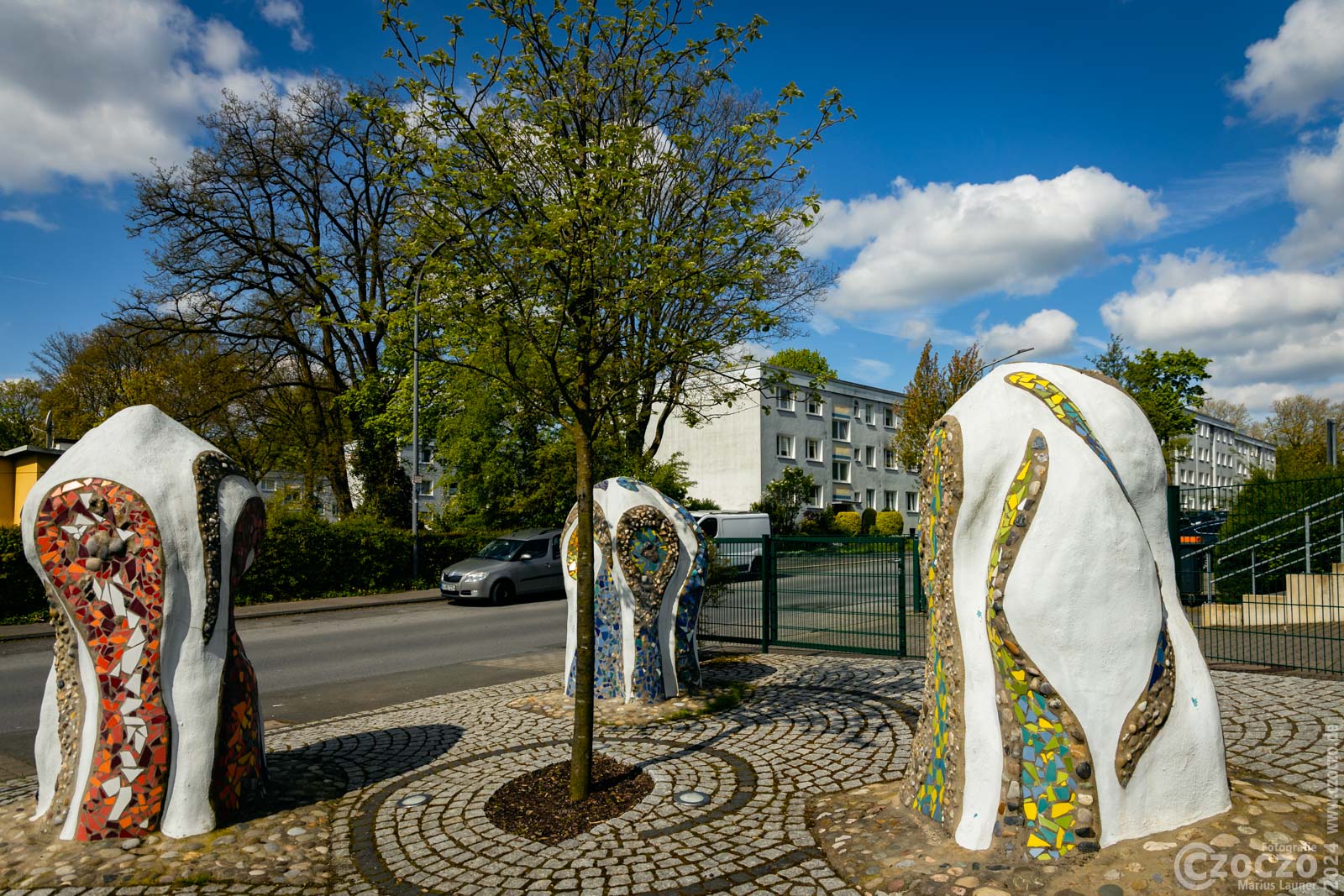 Gespräch dreie Formen - https://czoczo.de